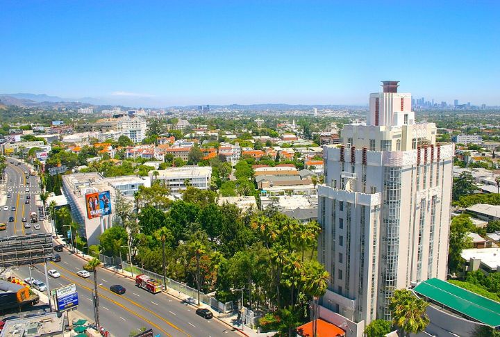 10 reasons why businesses are leaving LA's Sunset Boulevard