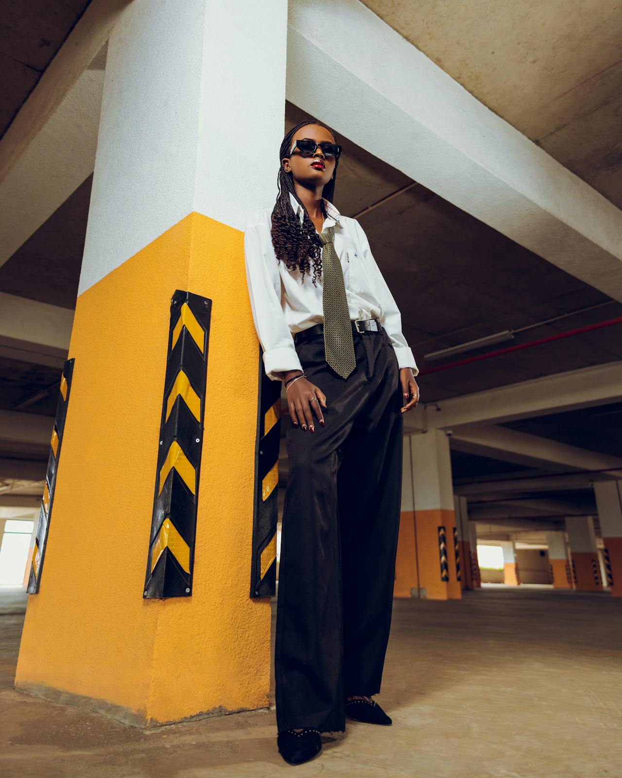 The styling tricks that instantly elongate your frame—no heels required!