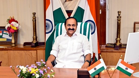Kerala govt scraps 'Silverline' high-speed rail project launched by LDF ...