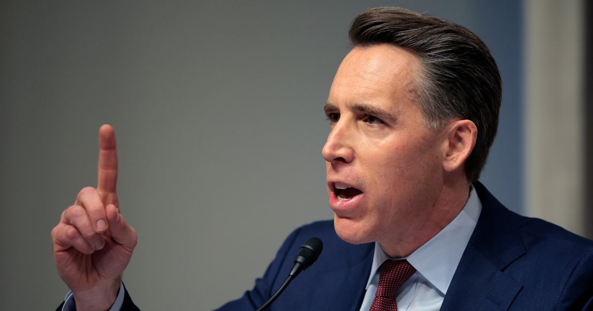 Josh Hawley proposes gas tax pause amid high fuel prices from Iran war