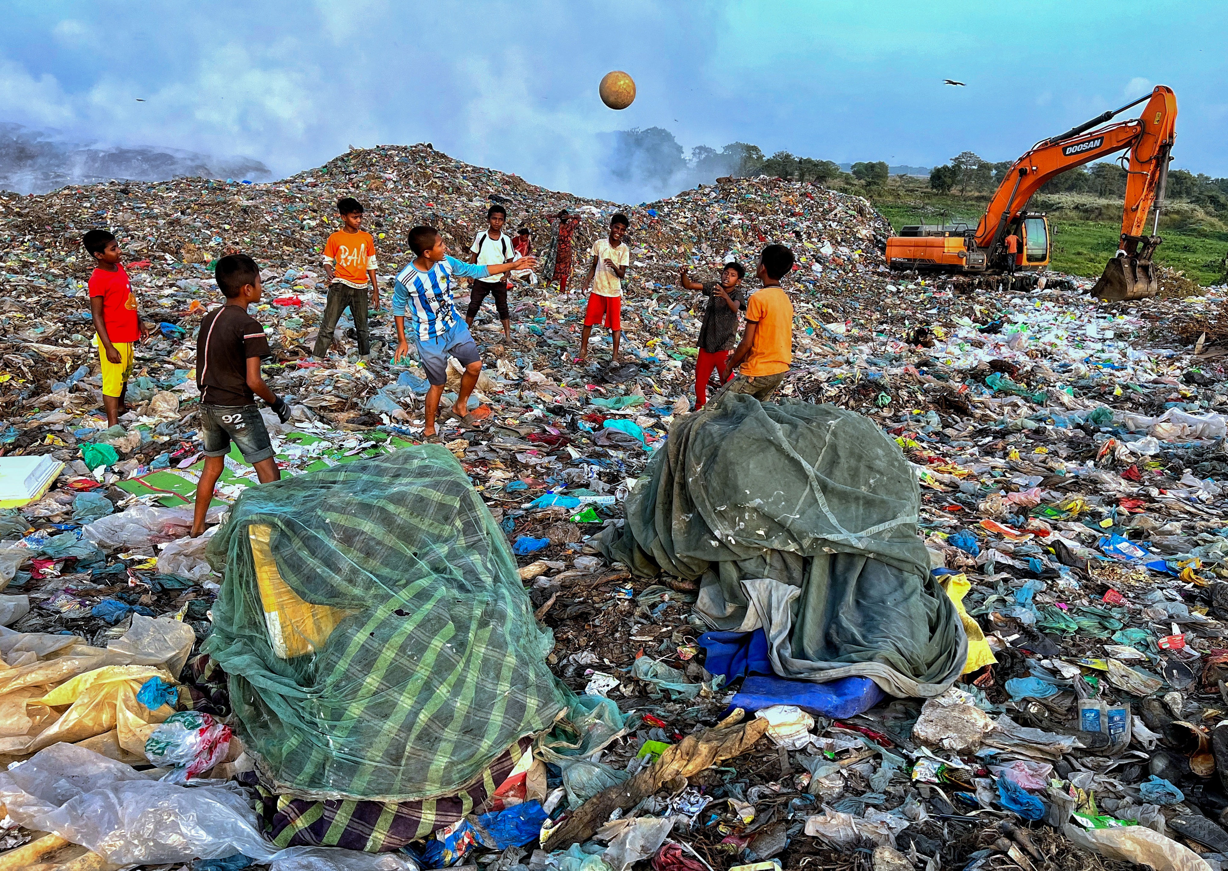 Football Art Prize announces 2026 shortlist with entries to be ...