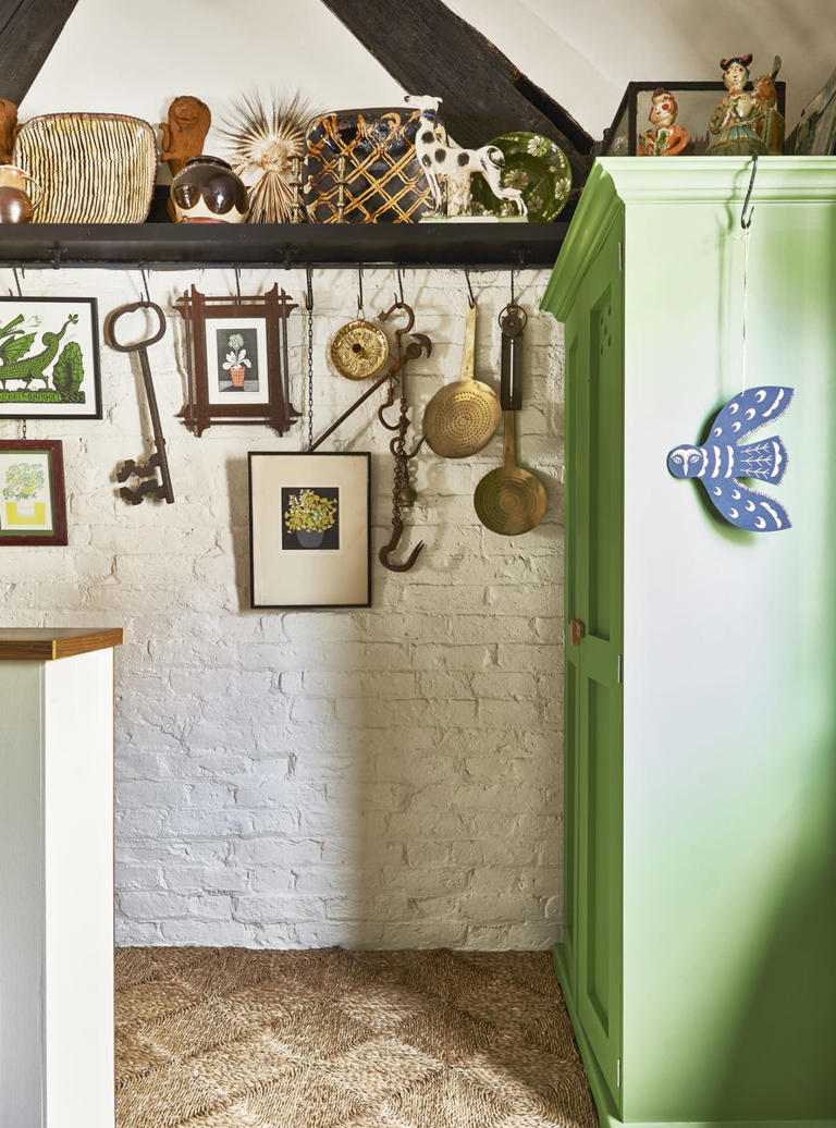 'Chintzy full dinner sets are getting snapped up': 7 once-unfashionable ...