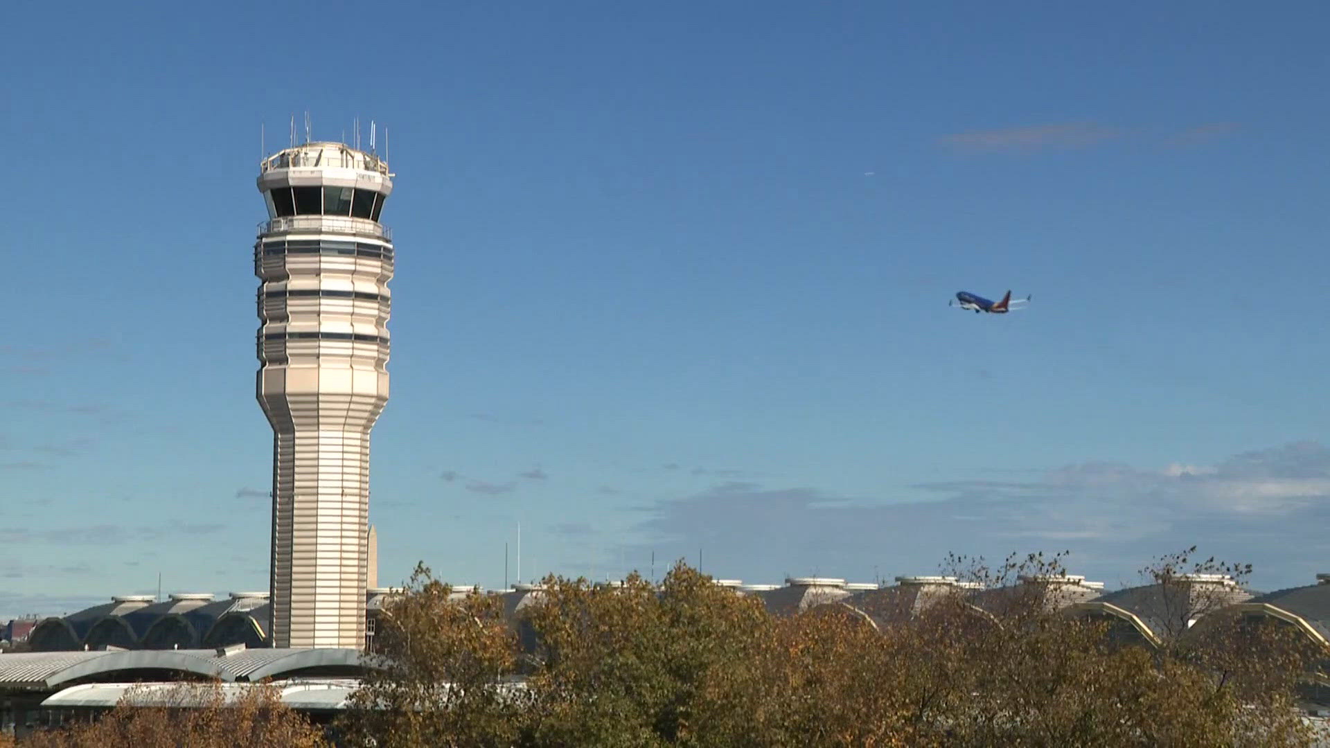 Deadly mid-air collision under scrutiny again