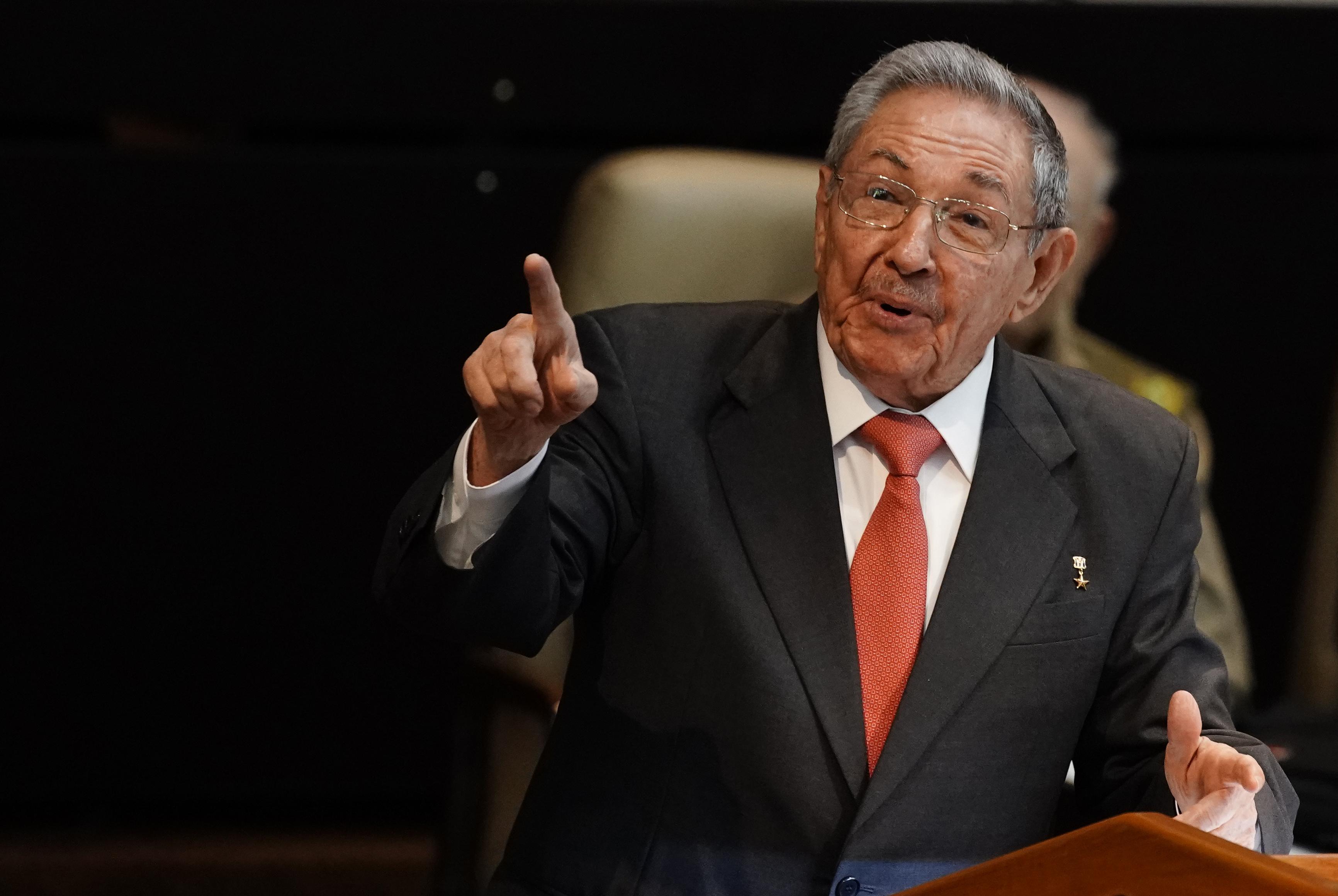 Raul Castro expected to be indicted today in Miami