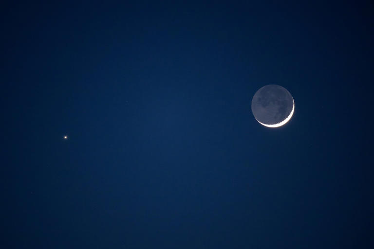 Seltenes Himmelsereignis: Venus und Mond gemeinsam am Nachthimmel