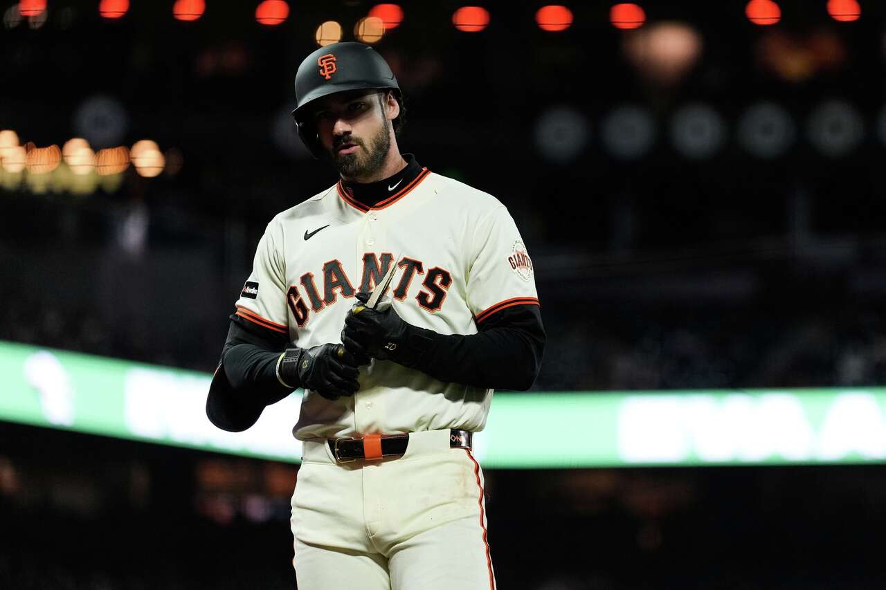 Giants' Bryce Eldridge, after two-hit night, finds himself on bench again