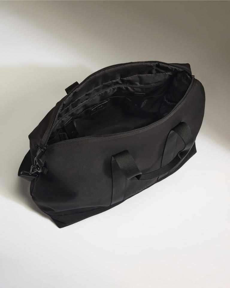 The Antler Icon Weekender is the travel bag summer trips actually need