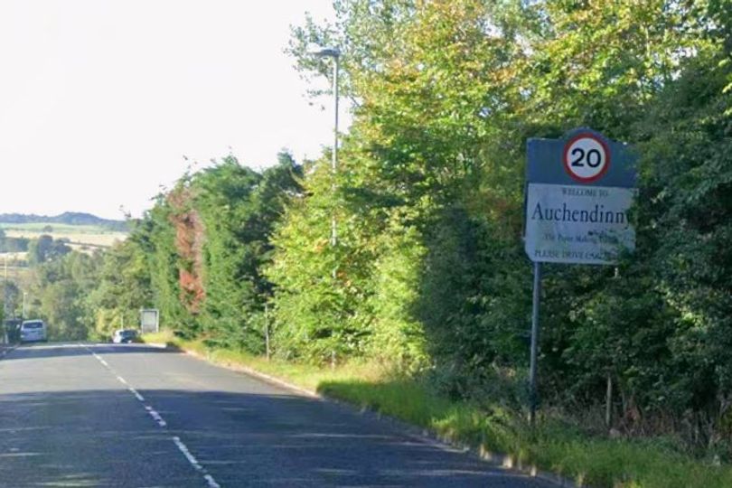 Midlothian dog walker and cyclist get in row as passerby intervenes