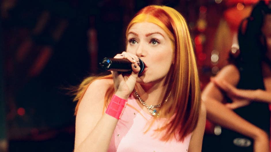 Vitamin C's 'Graduation (Friends Forever)' remains a beloved graduation ...