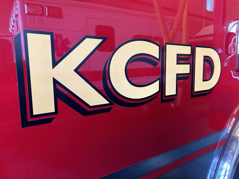 Stovetop fire sends one to hospital in Kansas City overnight