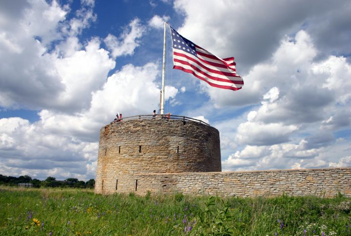 10 historic forts to visit for a glimpse into US military history
