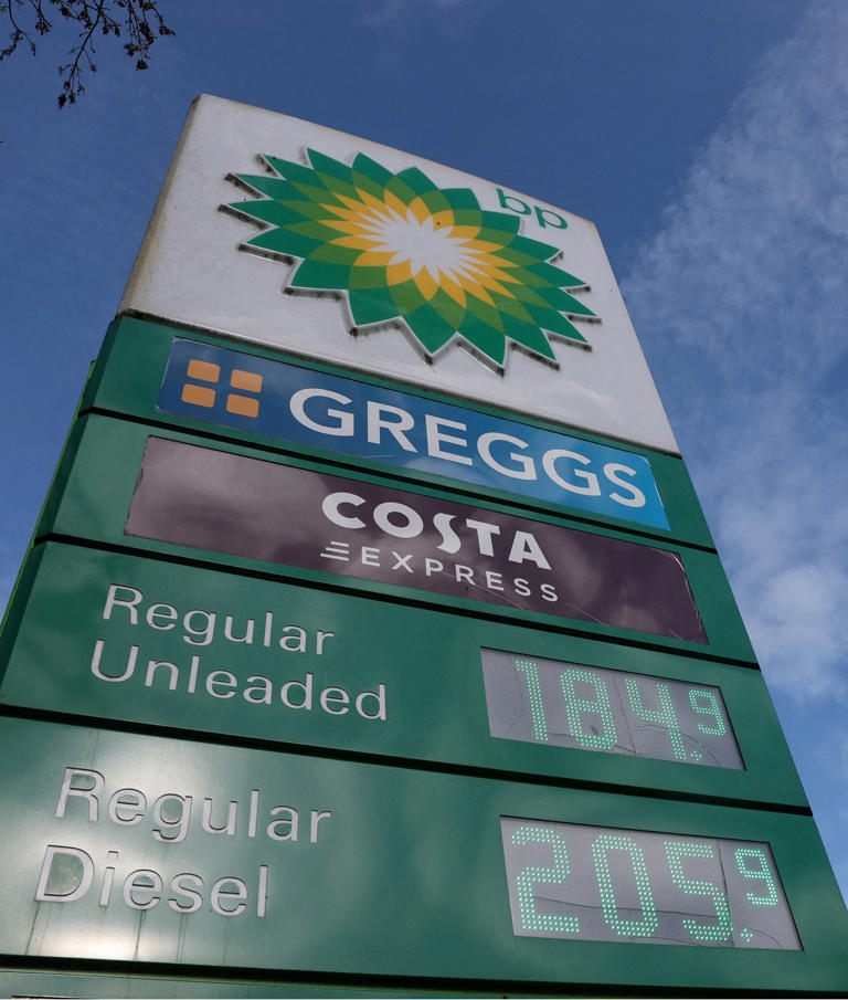 Fuel-thirsty UK relaxes Russian oil sanctions, leaving Ukrainians 'very ...
