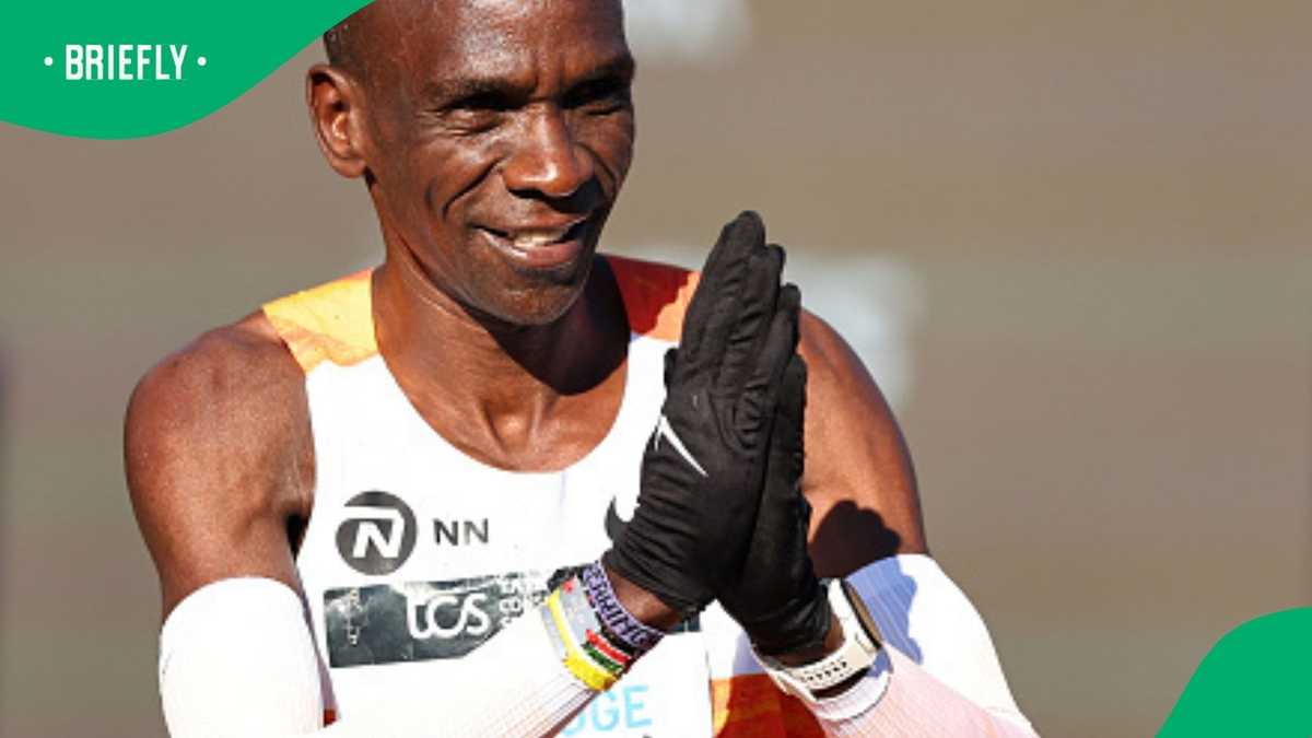Kenyan runner Eliud Kipchoge arrives in South Africa for Cape Town Marathon