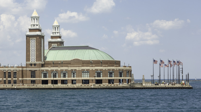 The Midwest's 6 most charming walkable piers promise sweet summer fun