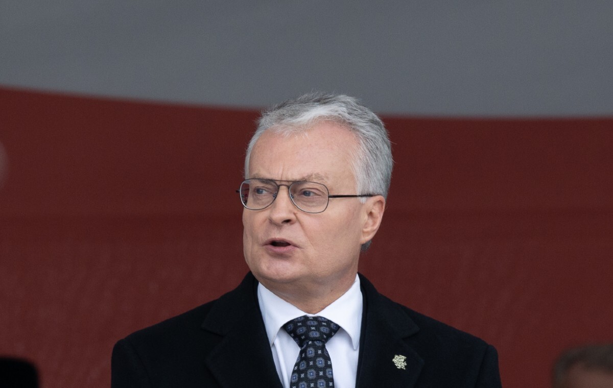 Czerwony alarm nad Litwą. Nauseda udał się do schronu