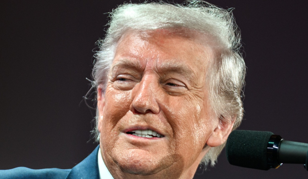 Ex-DOJ lawyer suing Trump for UFC fight corruption, "making private ...