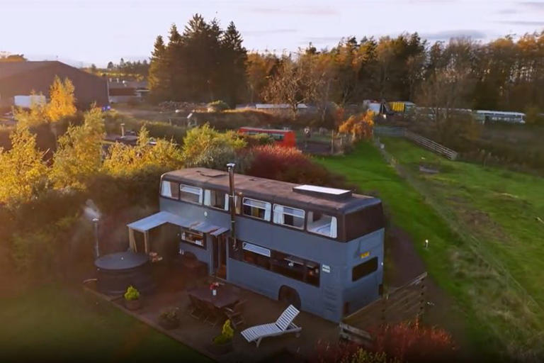 Nine buses sitting in field near Edinburgh hide amazing secret even ...