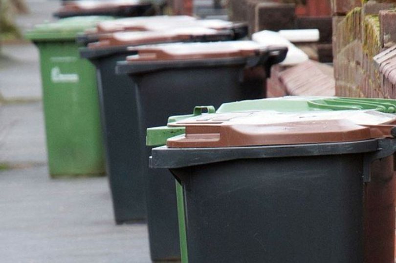 Recycling bin 'rejection' warning issued to all Nuneaton and Bedworth ...