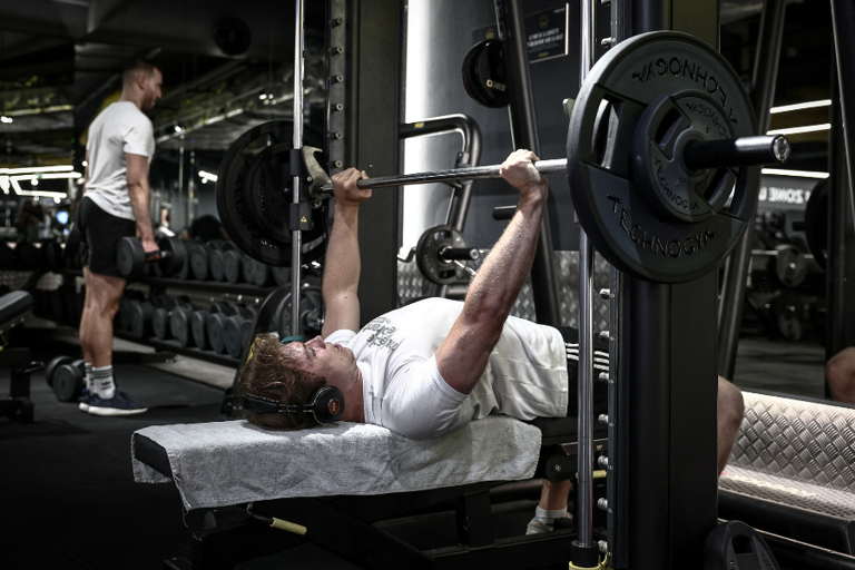 Ten hours of exercise a week? You can boost health in two minutes