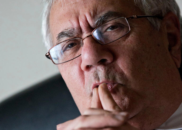 One of the first openly gay US congressmen Barney Frank dies aged 86