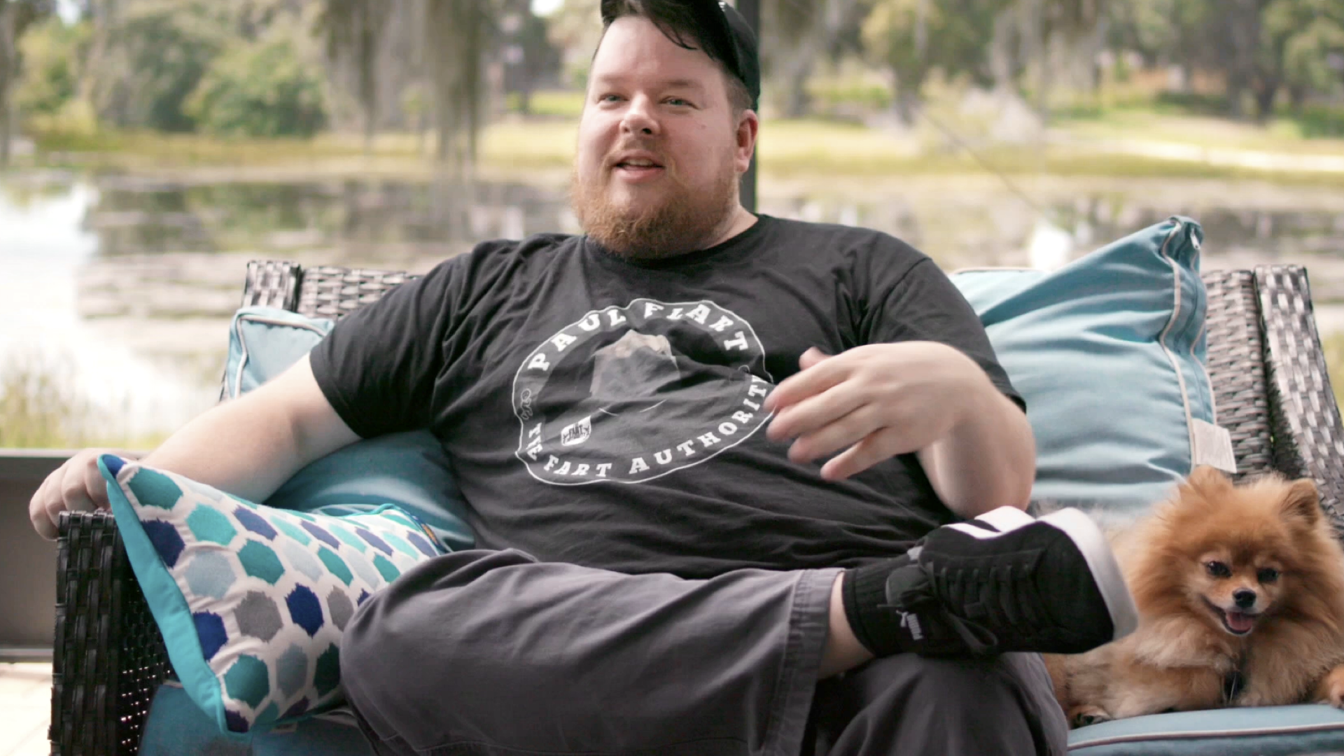 One workplace video turned a Florida security guard into an unlikely ...