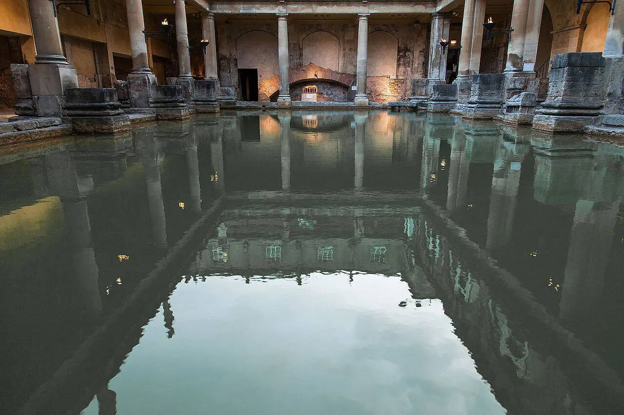 In Victorian Bath, a street-widening crew uncovered a hidden 2,000-year ...