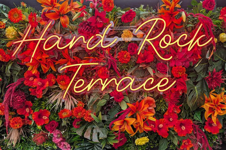 Popular Edinburgh restaurant unveils new summer terrace with jumbo ...