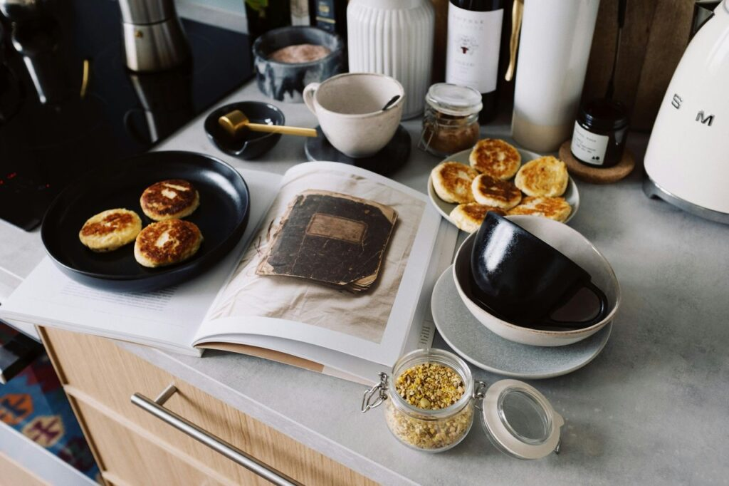 The 10 cursed recipes hiding in community cookbooks from the early 2000s