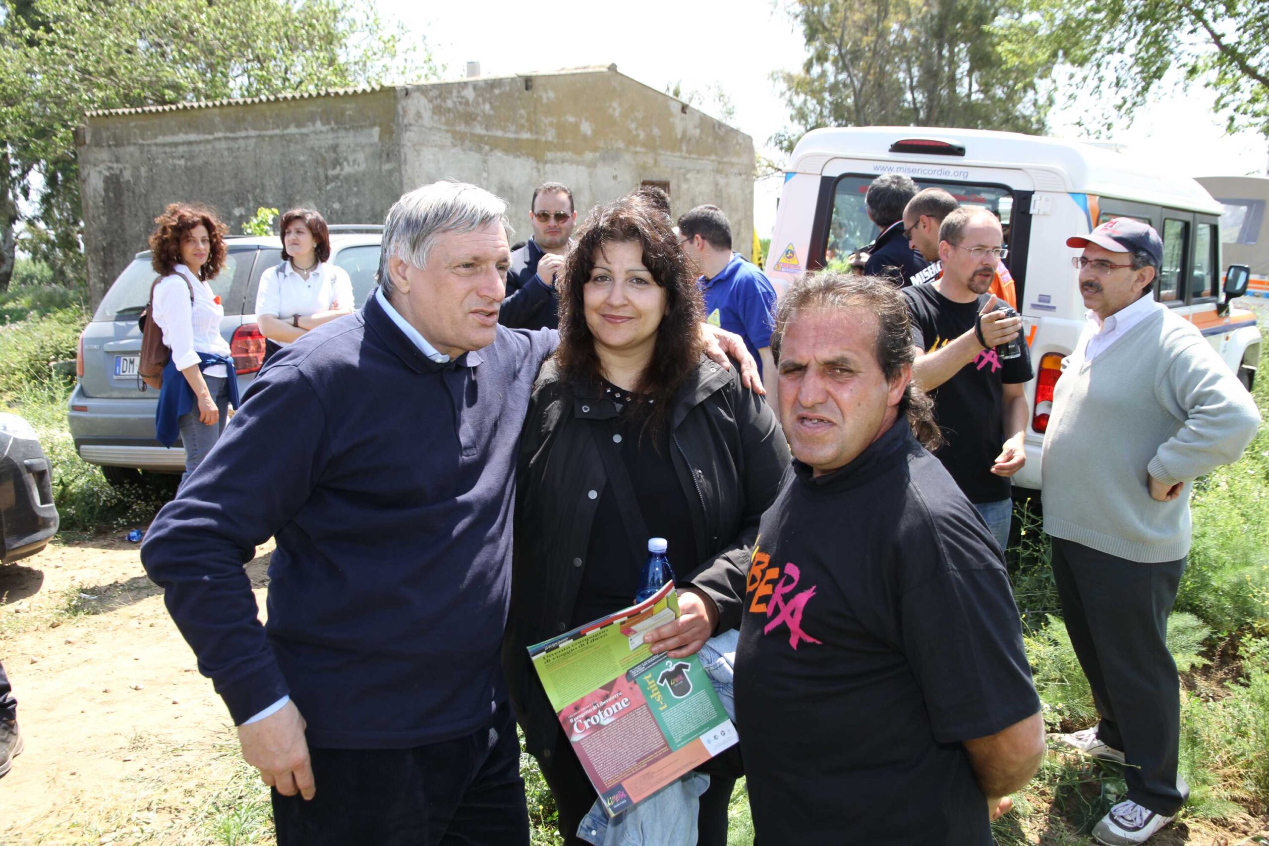 Crotone, a Francesca Anastasio e Giovanni Gabriele la benemerenza del ...