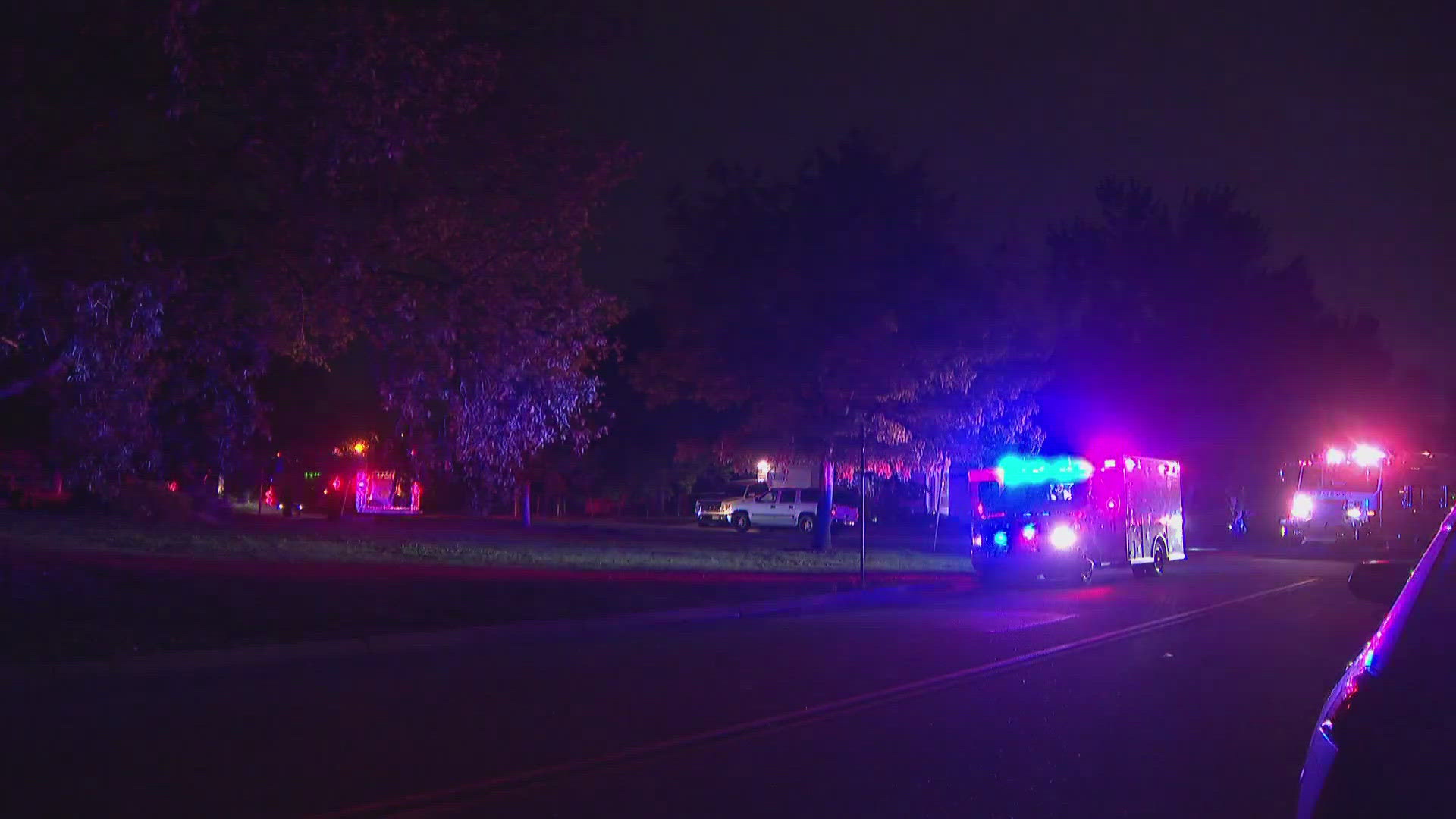 Car crashes into South Platte River