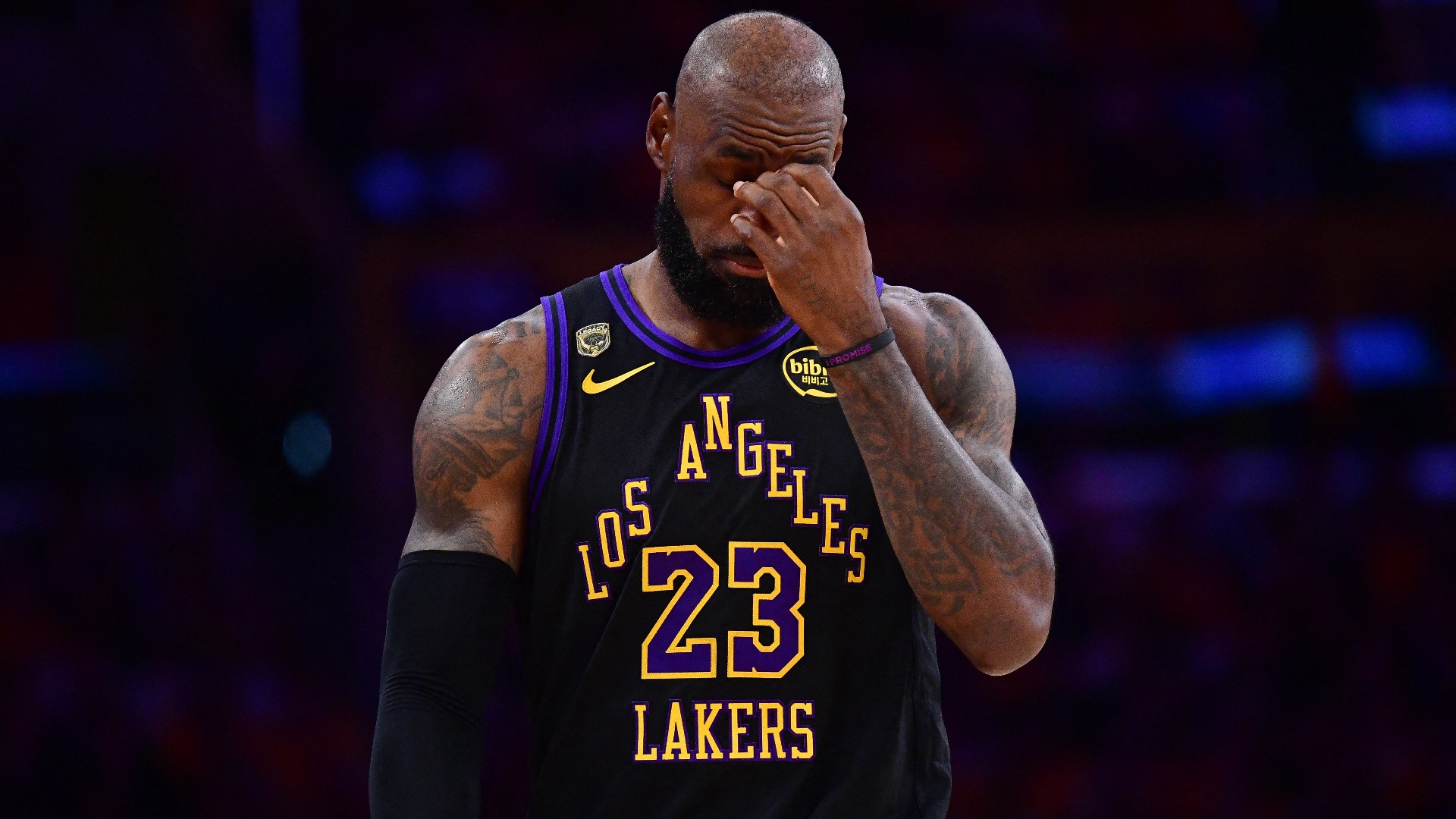 LeBron James: Will he take the veteran minimum with Lakers?