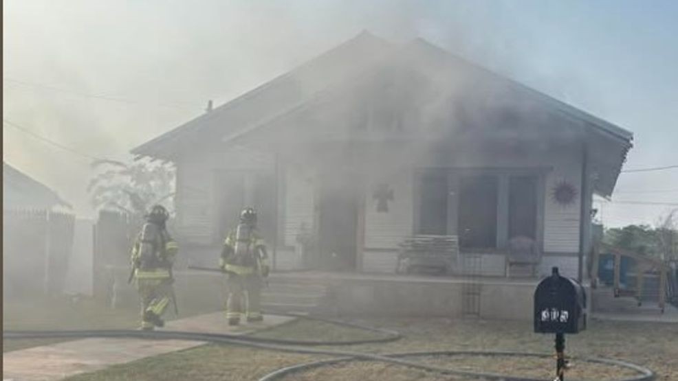 Sweetwater firefighters rescue dog from house fire; no injuries reported