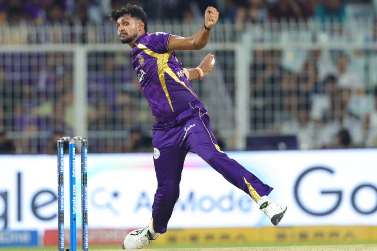Why Matheesha Pathirana is not playing for KKR in IPL 2026 match ...