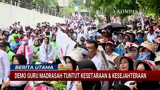 Detik-Detik Rombongan Prabowo Belah Massa Aksi Demo Guru Madrasah di ...