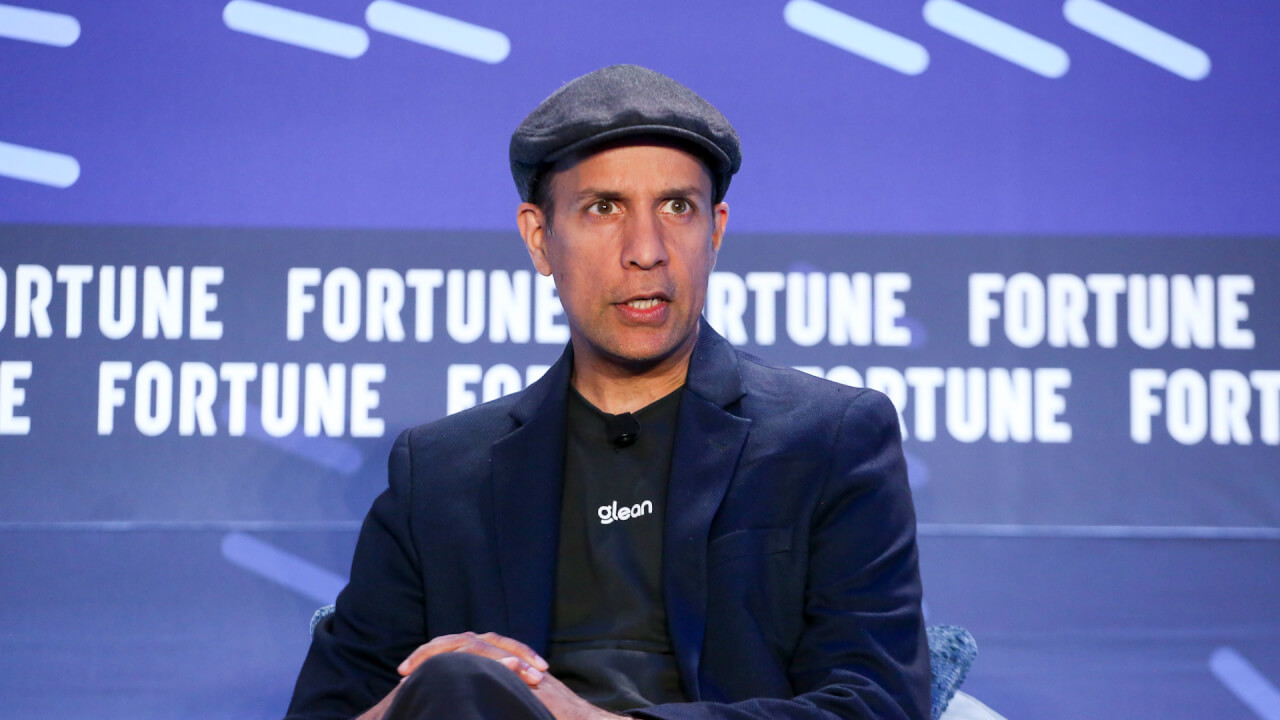Glean CEO says AI won't replace humans: "Not even close"