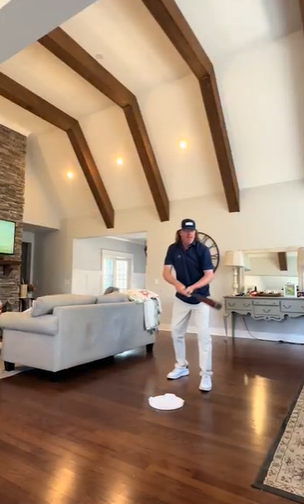Creative tricks with bats & clubs