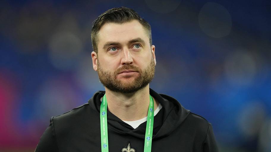 Raiders' Andrew Janocko on finally getting players in building