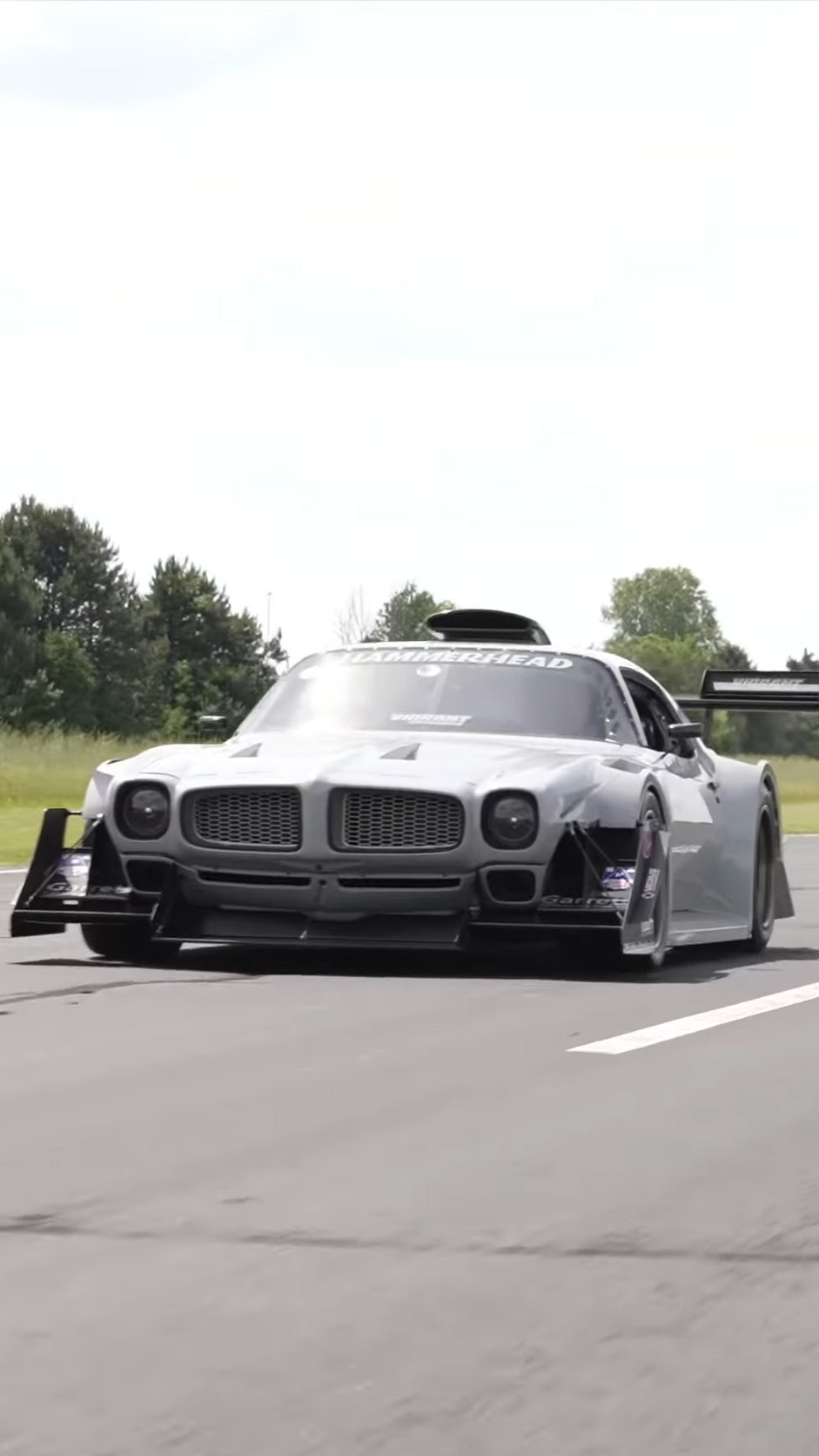 1,300HP twin-turbo Firebird built for drag racing