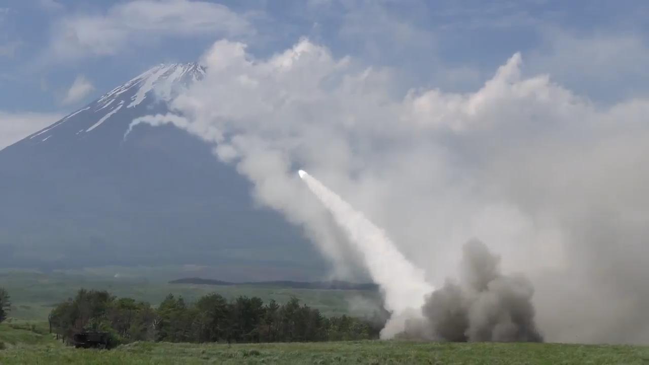 US test fires mobile rocket system near Mt Fuji in rapid 'shoot and ...