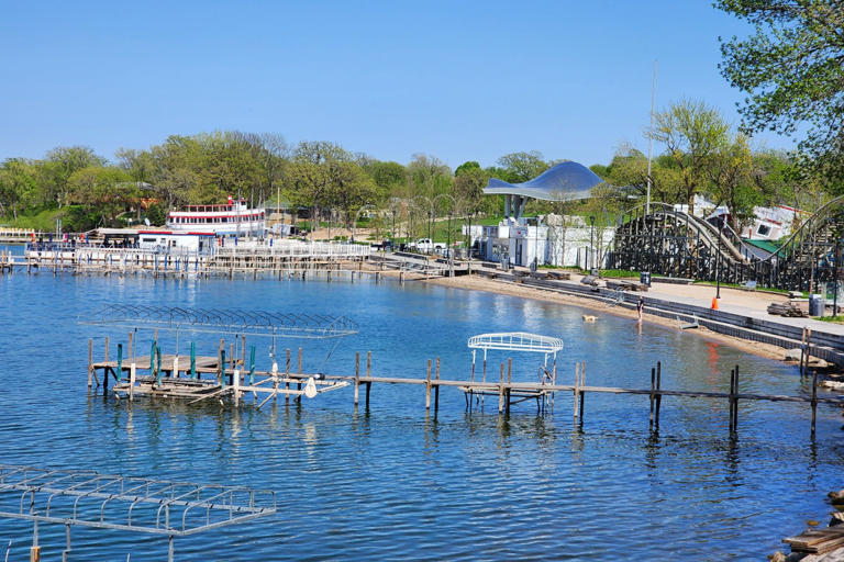These are the Midwest's 3 most underrated lake towns for summer