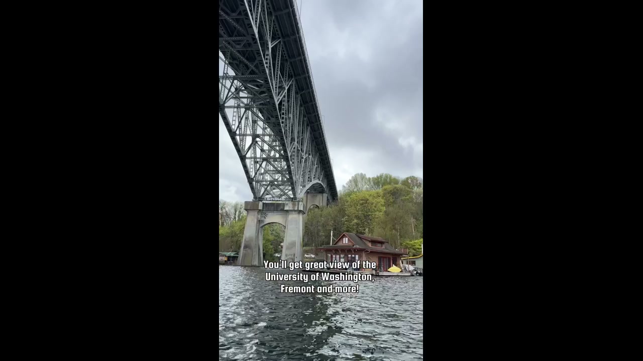Seattle: Renting an electric boat on Lake Union