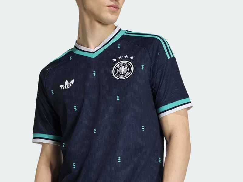 Der WM-Sneaker von Adidas passt perfekt in den Fußball-Sommer 2026