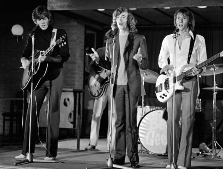 Take a brain break & guess the names of these 1978 songs with just one ...