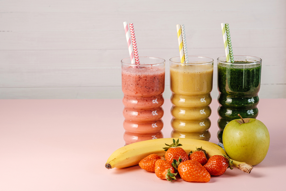 15 quick smoothies and breakfast drinks