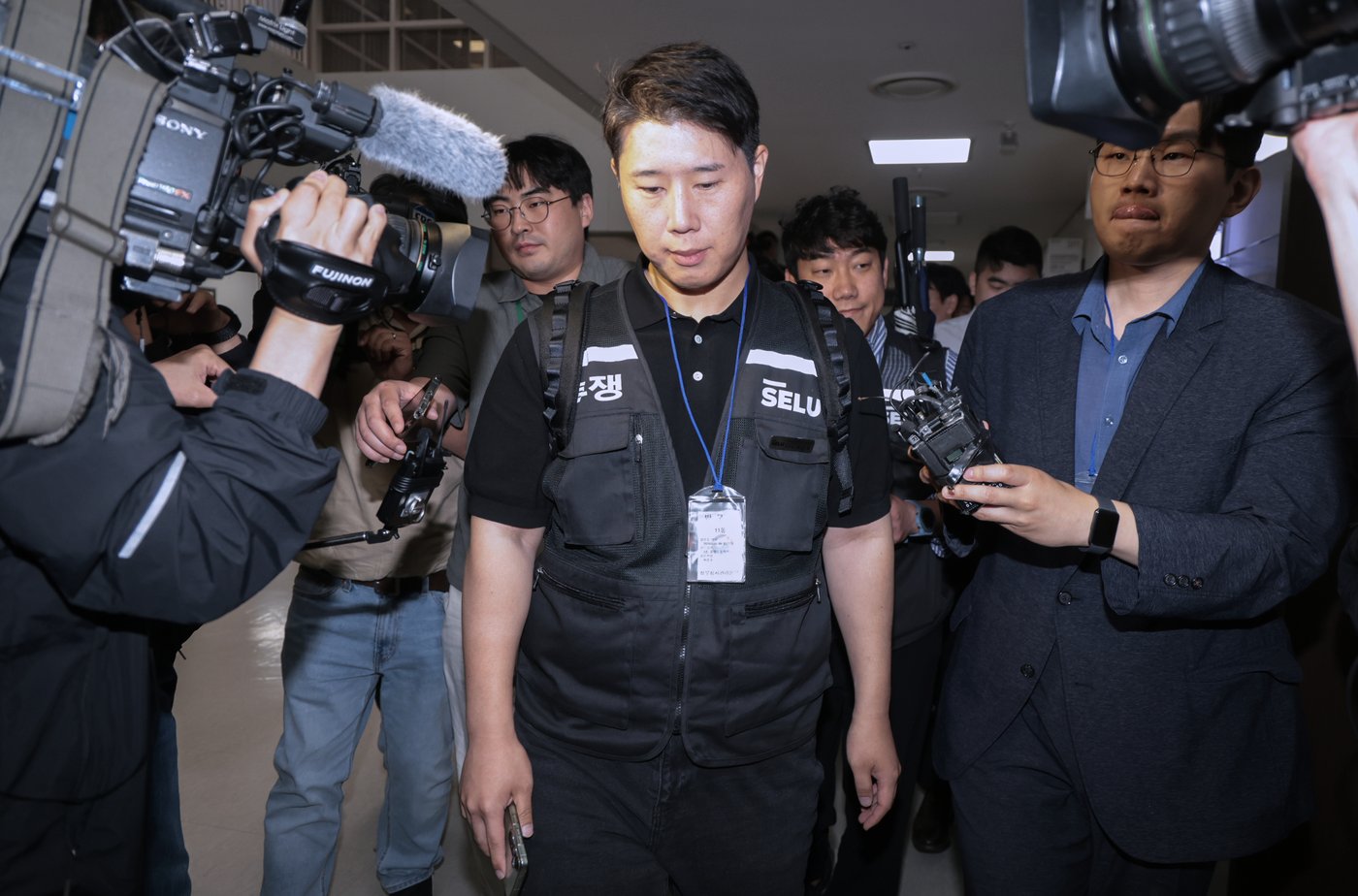 Samsung's union puts off strike after reaching last-minute wage deal ...