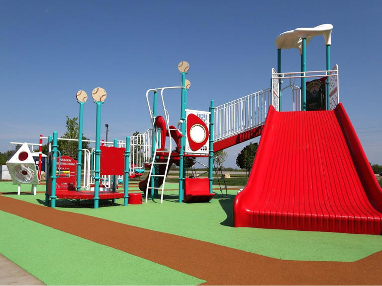 Amherstburg hits home run with baseball-themed playground at Malden ...