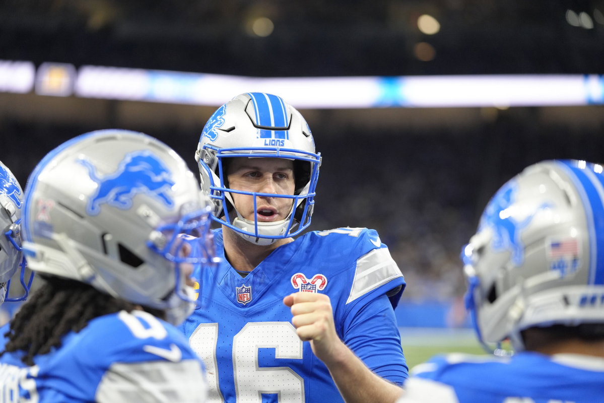 Ranking top 6 underrated quarterbacks ahead of 2026 season