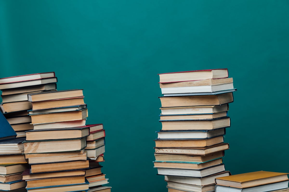 AI scandal engulfs prestigious short story prize