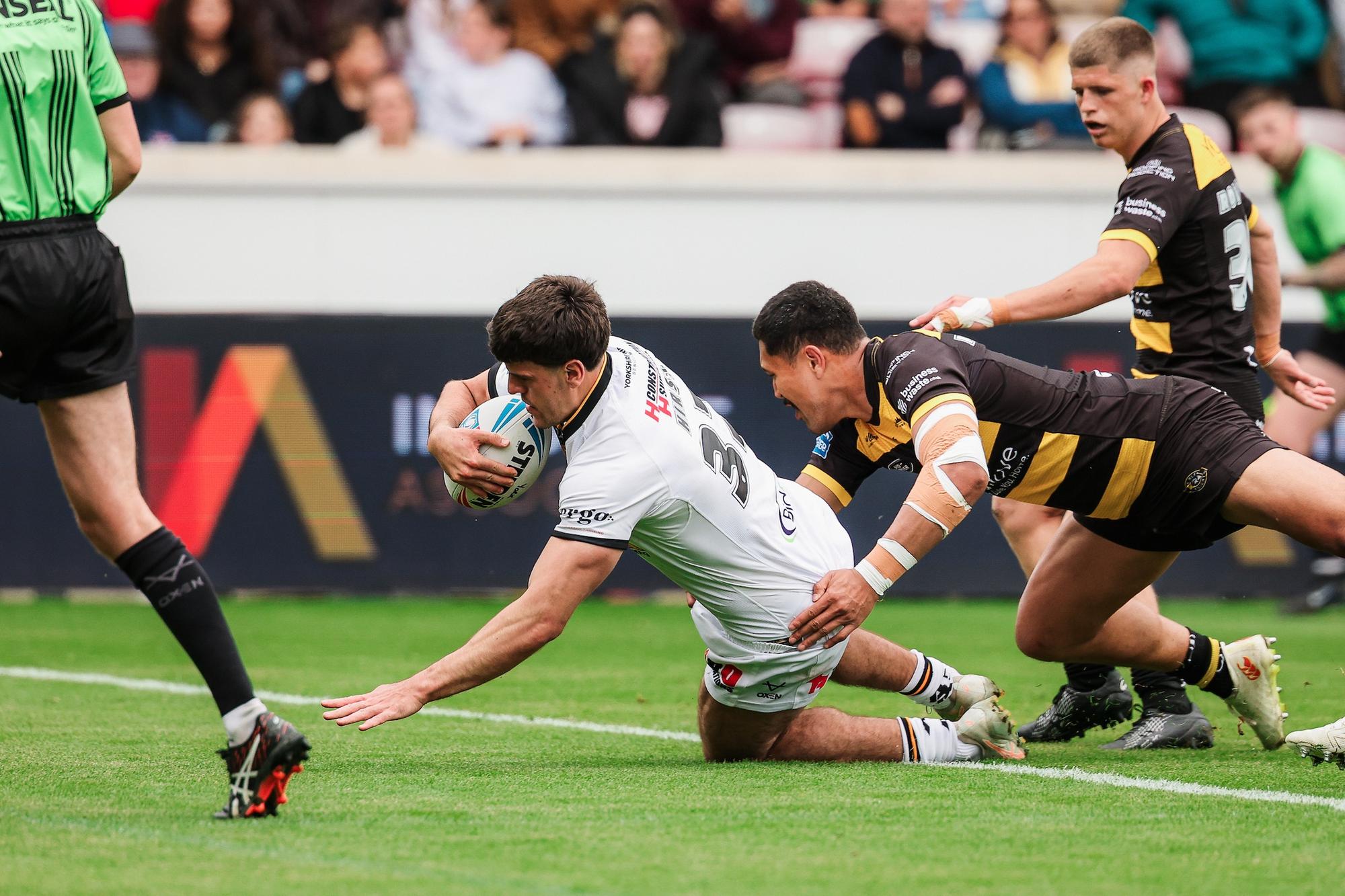 Castleford Tigers coach Ryan Carr 'disappointed' with George Hirst ban ...