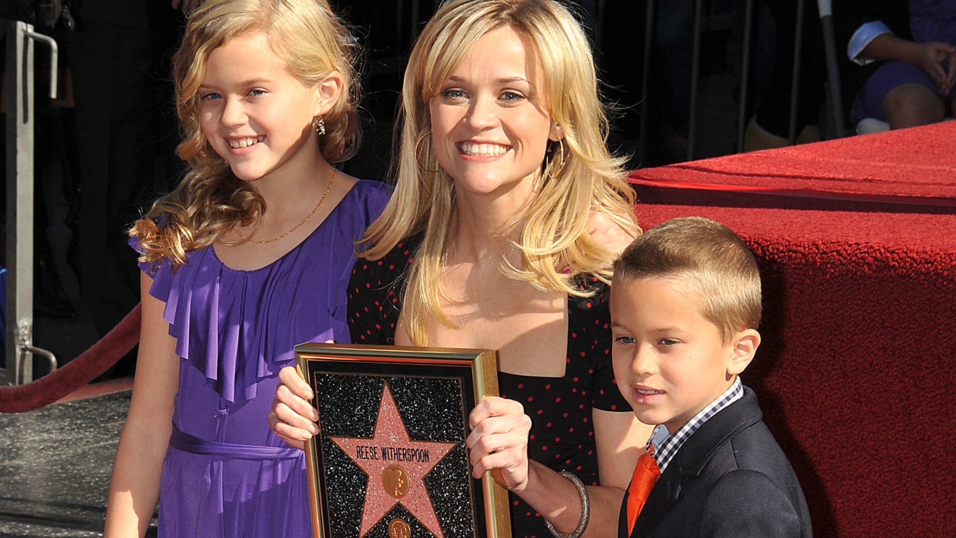 Reese Witherspoon's son lives an extremely lavish life